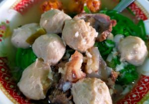 7 Tempat Makan Bakso di Jogja yang Terjangkau dan Enak: Lengkap dengan ...